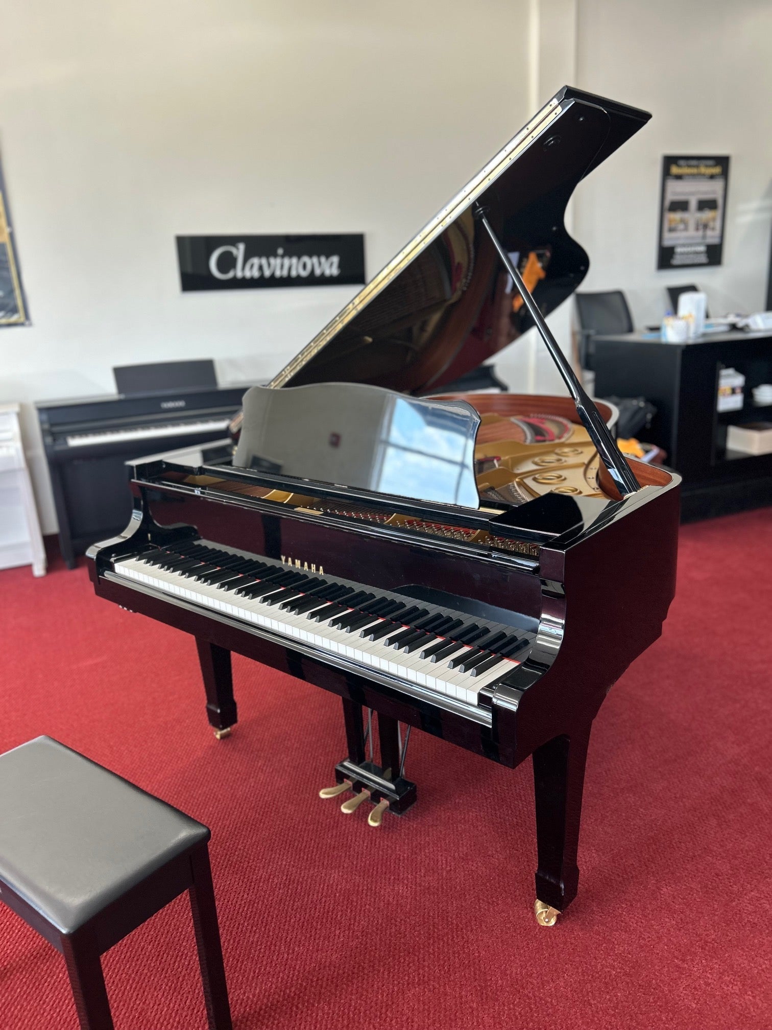 1986 Yamaha C3 Grand Piano – Polished Ebony | Cunningham Piano